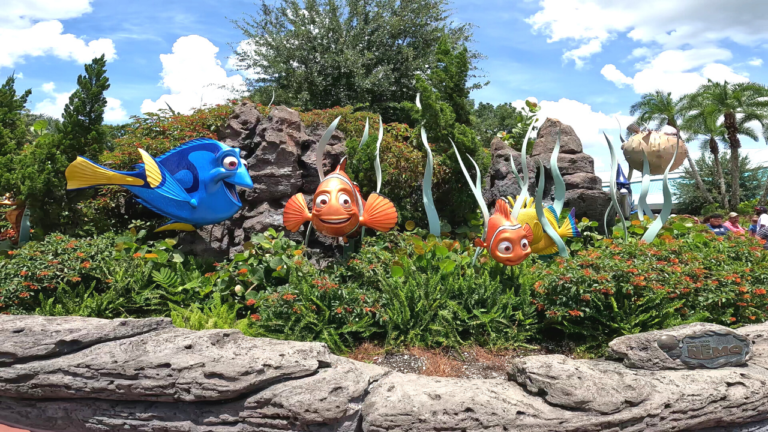 Beginner's Guide: The Seas with Nemo and Friends at Disney World (Tips ...